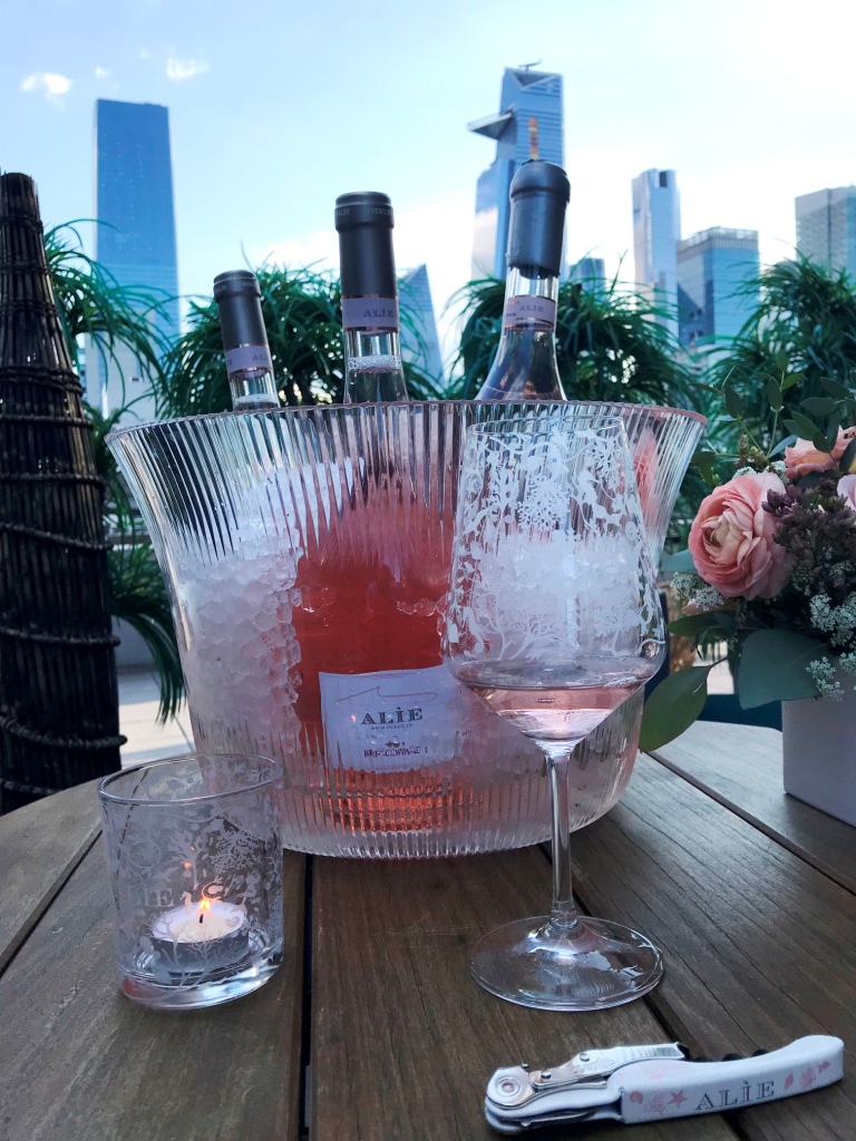 Alie Rose (1) | Talk-A-Vino